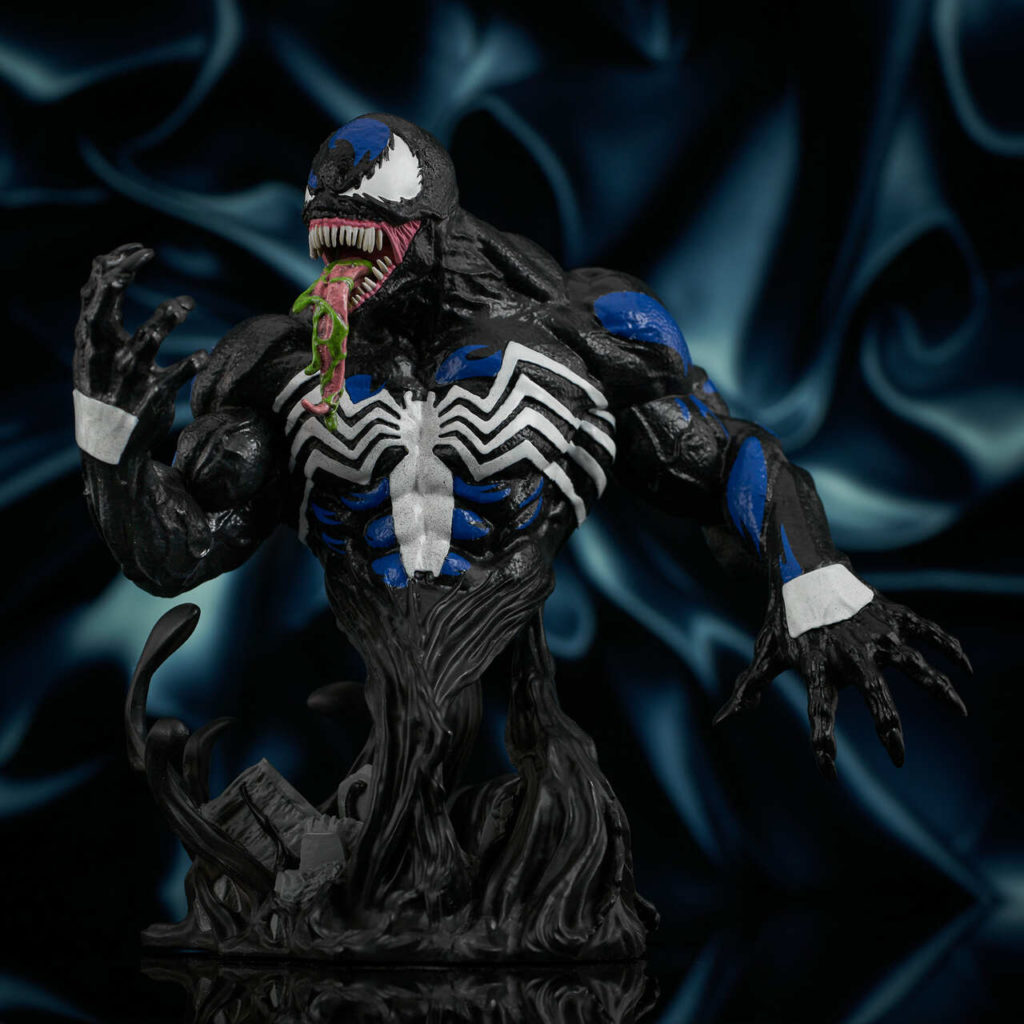 Diamond Select Toys Releases Web Exclusive Venom (Blue) Mini-Bust ...